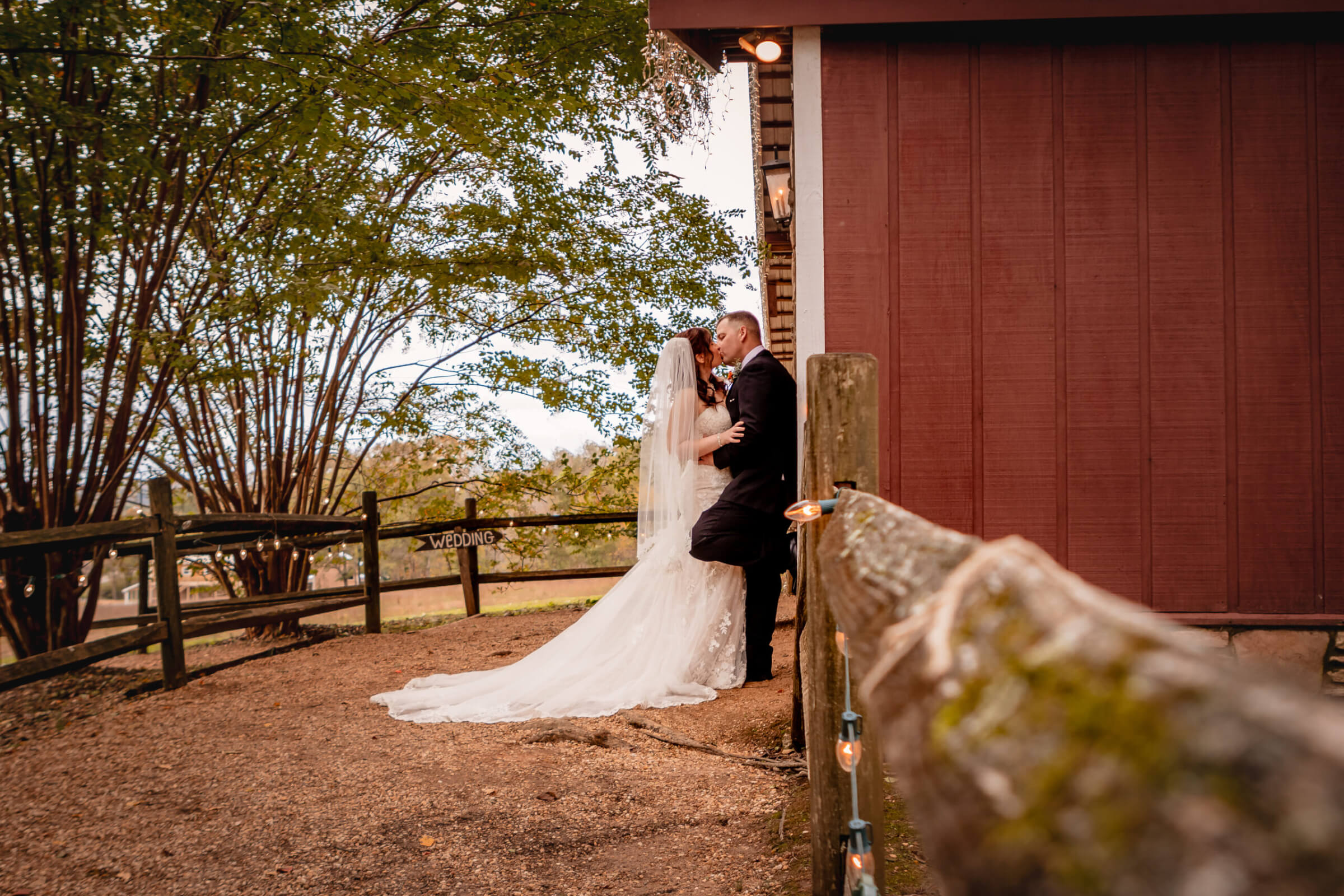 Tennessee Destination Wedding - Memories by Candace
